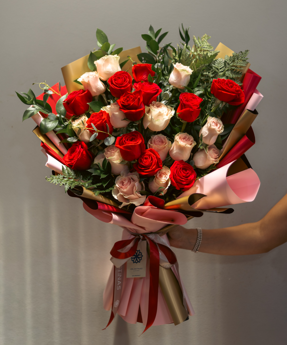 Rosas Mix D' Amour – Celestinas Floristería